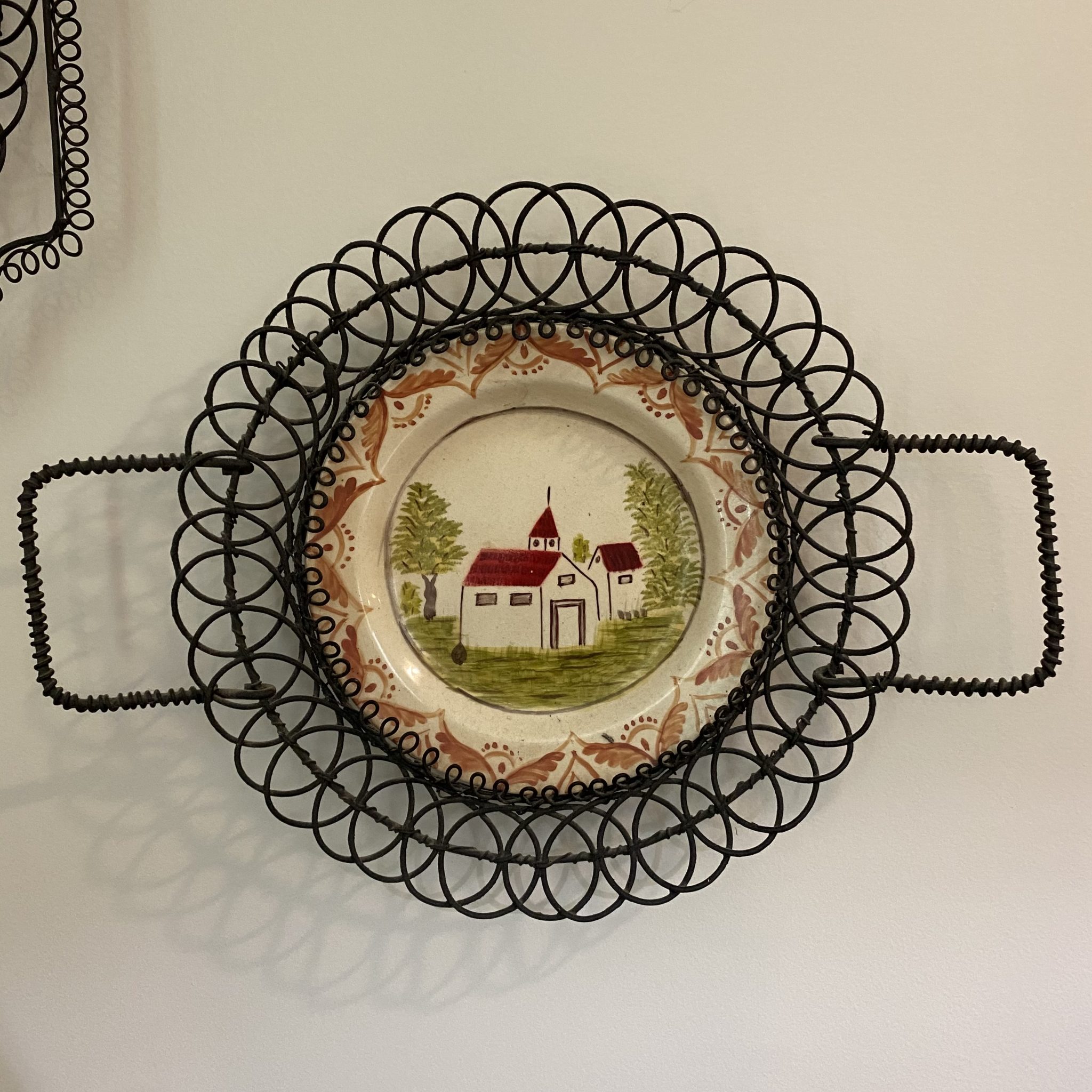 Wire Framed Plate - Changover Sales